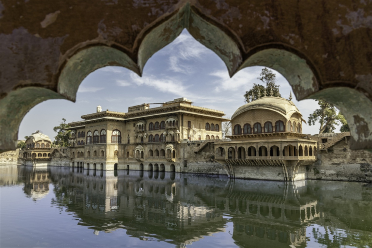 Jai Mahal, Deeg – Jat Chiefs